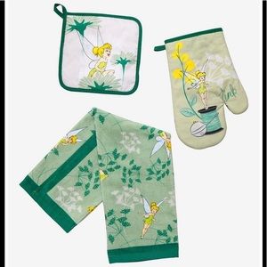 Disney | Kitchen | Disney Peter Pan Tinkerbell Floral 3piece Kitchen ...